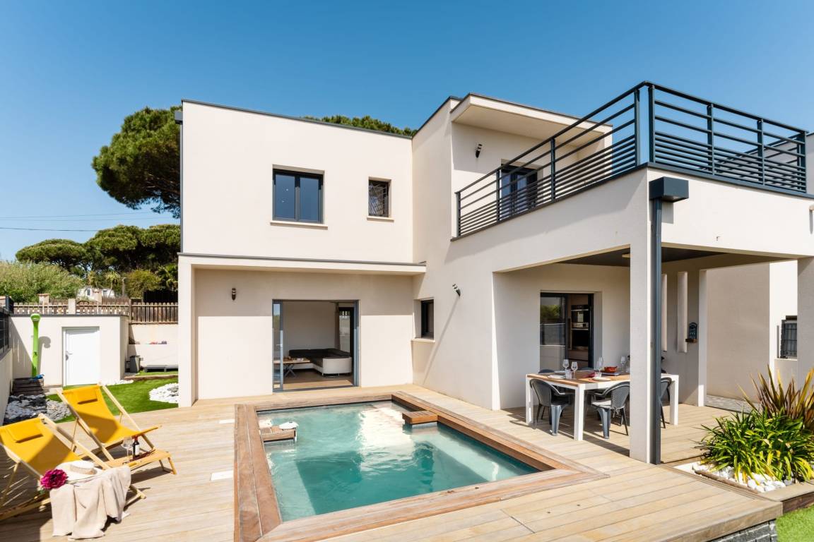 130 M² Appartamento Vacanza ∙ 3 Camere Da Letto ∙ 8 Ospiti - Valras-Plage