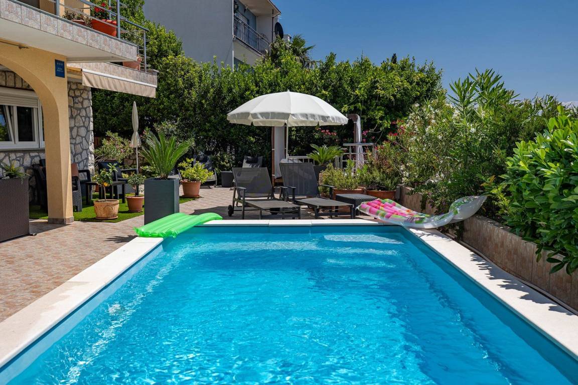 150 M² Apartment ∙ 3 Bedrooms ∙ 8 Guests - Crikvenica