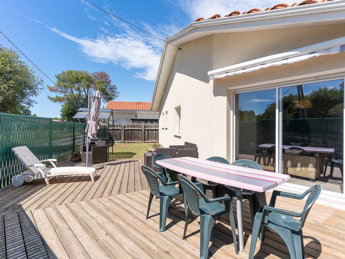 105 M² Huis ∙ 3 Slaapkamers ∙ 6 Gasten - Parentis-en-Born