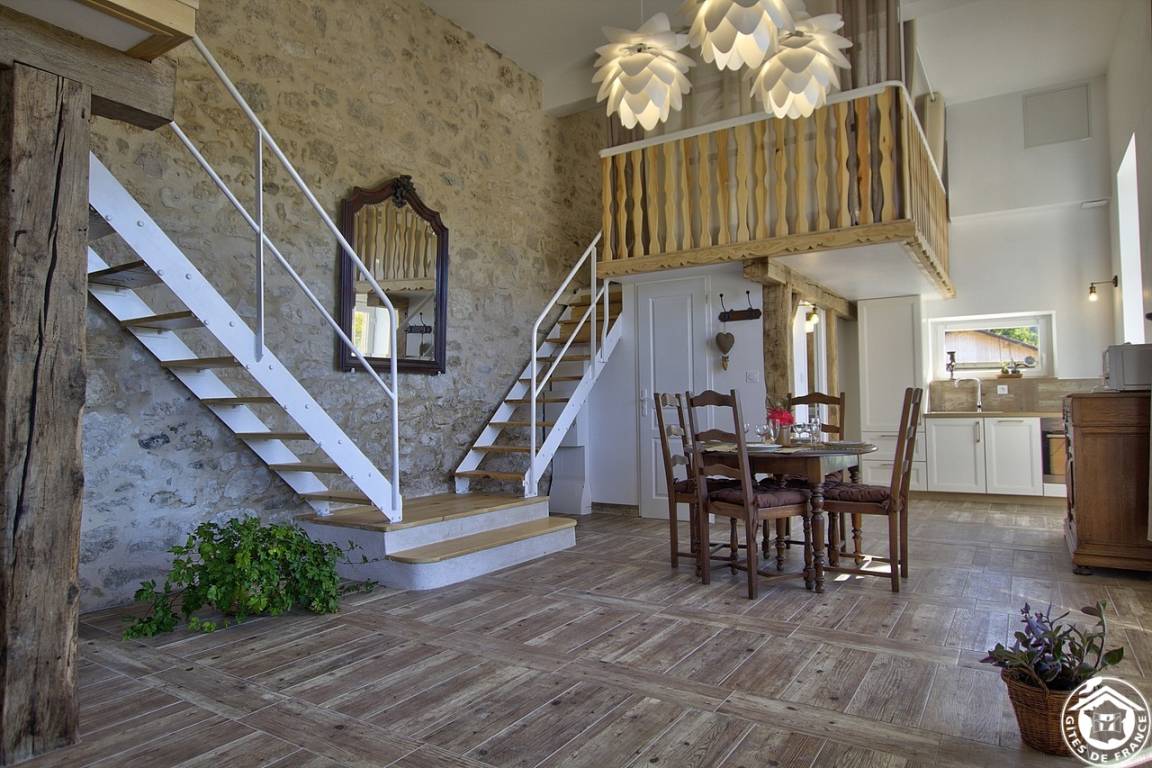 50 M² Gîte ∙ 2 Chambres ∙ 5 Personnes - Oyonnax