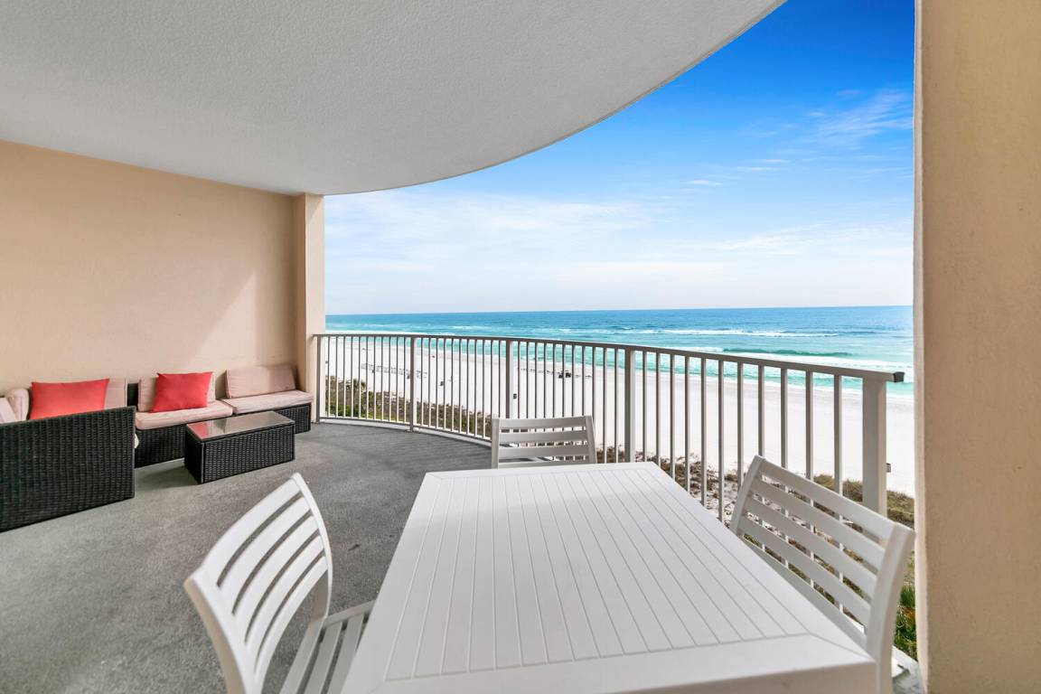 77 M² Condo ∙ 1 Bedroom ∙ 6 Guests - Shipwreck Island Waterpark, Panama City Beach