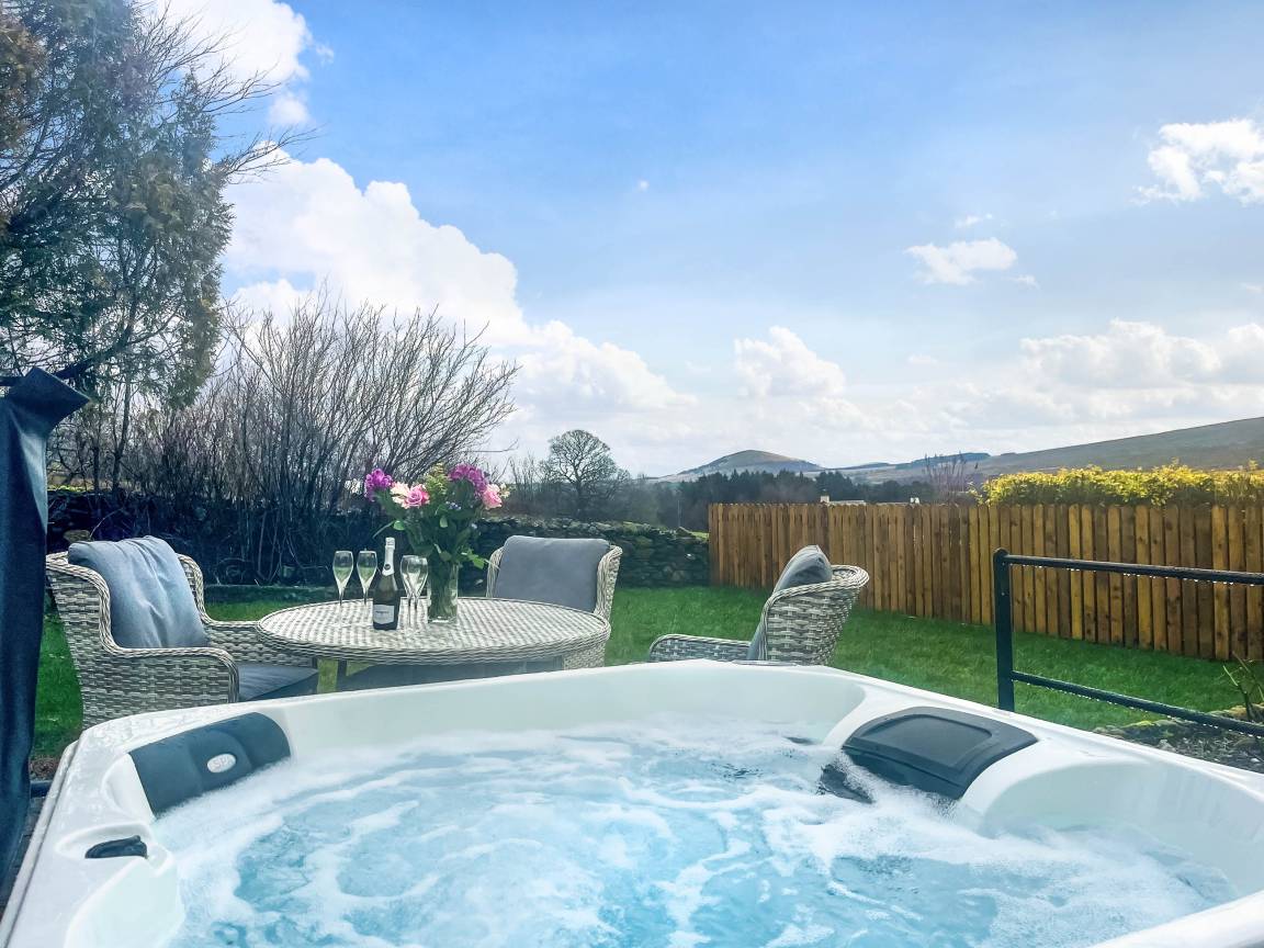 Cottage ∙ 2 Bedrooms ∙ 4 Guests - Keswick