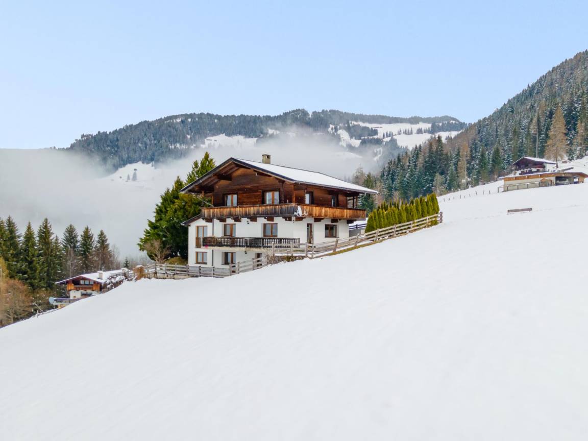 150 M² Chalet ∙ 5 Bedrooms ∙ 11 Guests - Alpbach