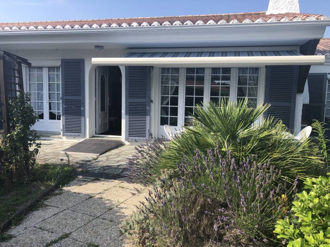 120 M² Maison De Vacances ∙ 3 Chambres ∙ 6 Personnes - Challans