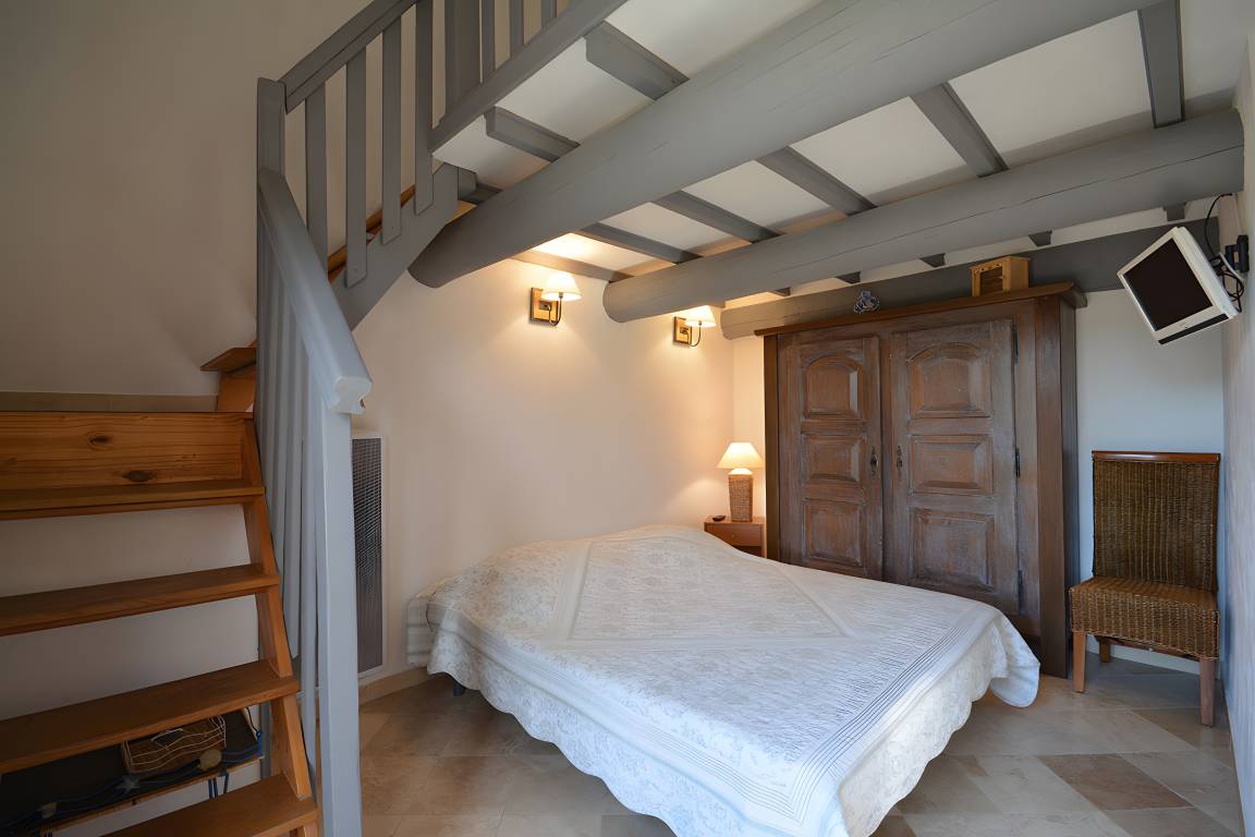 20 M² Appartement ∙ 2 Chambres ∙ 5 Personnes - Malaucène