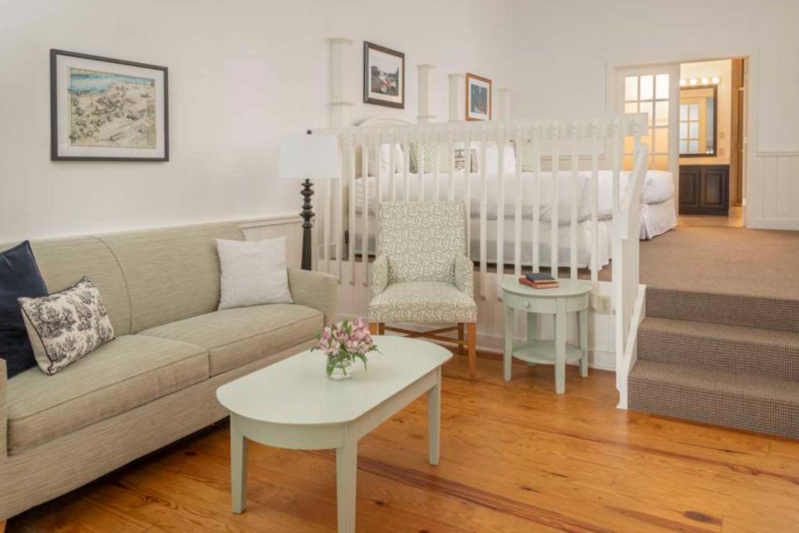 Hotel ∙ 1 Bedroom ∙ 4 Guests - Boothbay Harbor, ME
