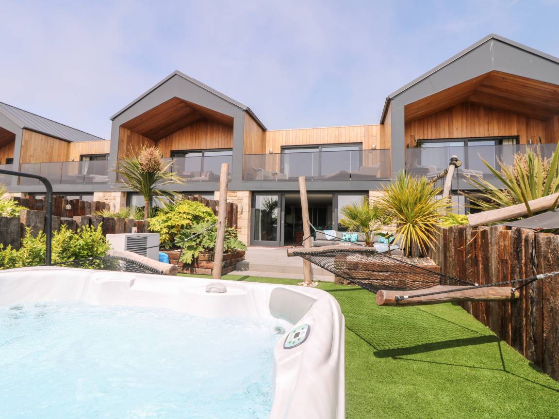 Cottage ∙ 3 Bedrooms ∙ 6 Guests - Sennen Cove