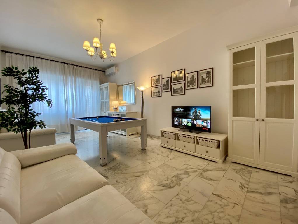 130 M² Apartment ∙ 3 Bedrooms ∙ 14 Guests - Rome