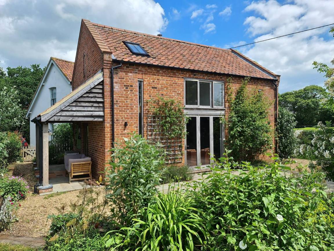 Cottage ∙ 5 Bedrooms ∙ 9 Guests - Norfolk