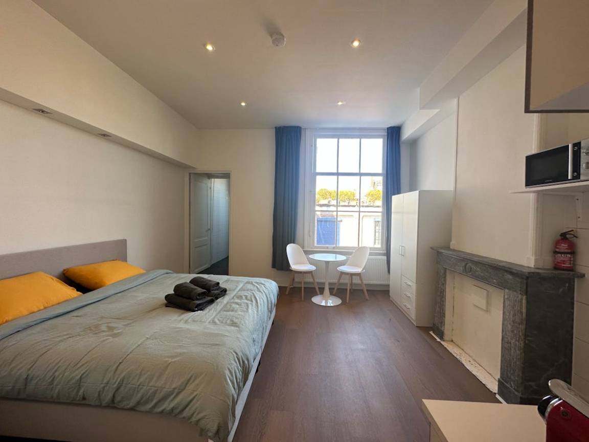 30 M² Apartment ∙ 2 Guests - Amstelveen