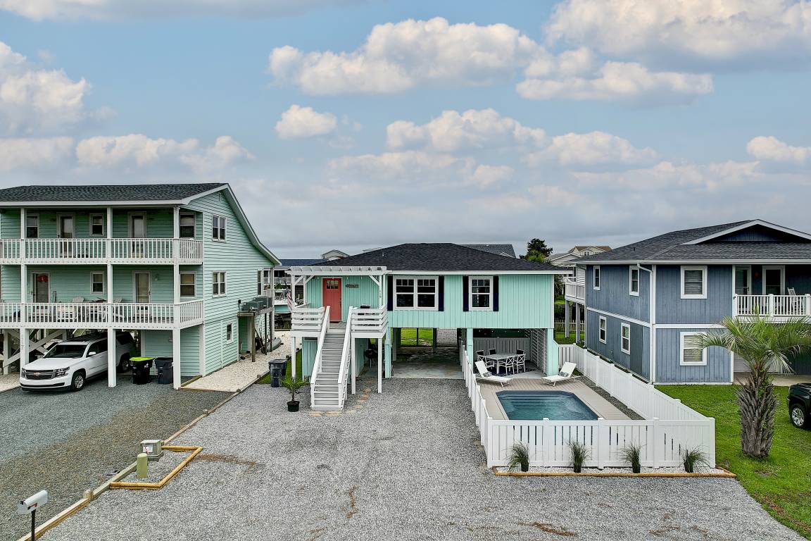 110 M² House ∙ 3 Bedrooms ∙ 6 Guests - Holden Beach, NC