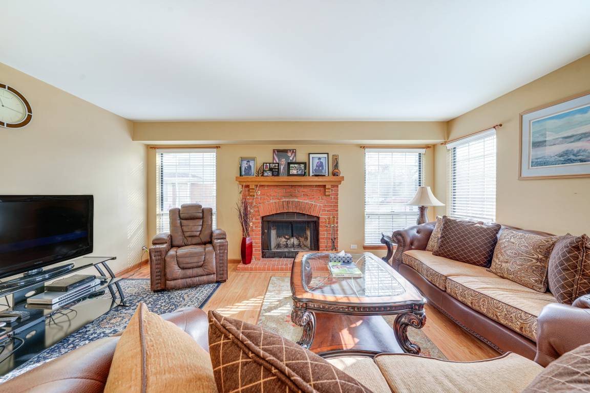 154 M² Apartment ∙ 2 Bedrooms ∙ 2 Guests - Bartlett, IL