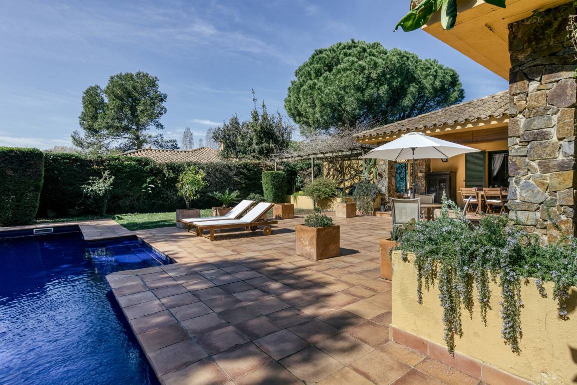 190 M² Villa ∙ 3 Slaapkamers ∙ 6 Gasten - Navata