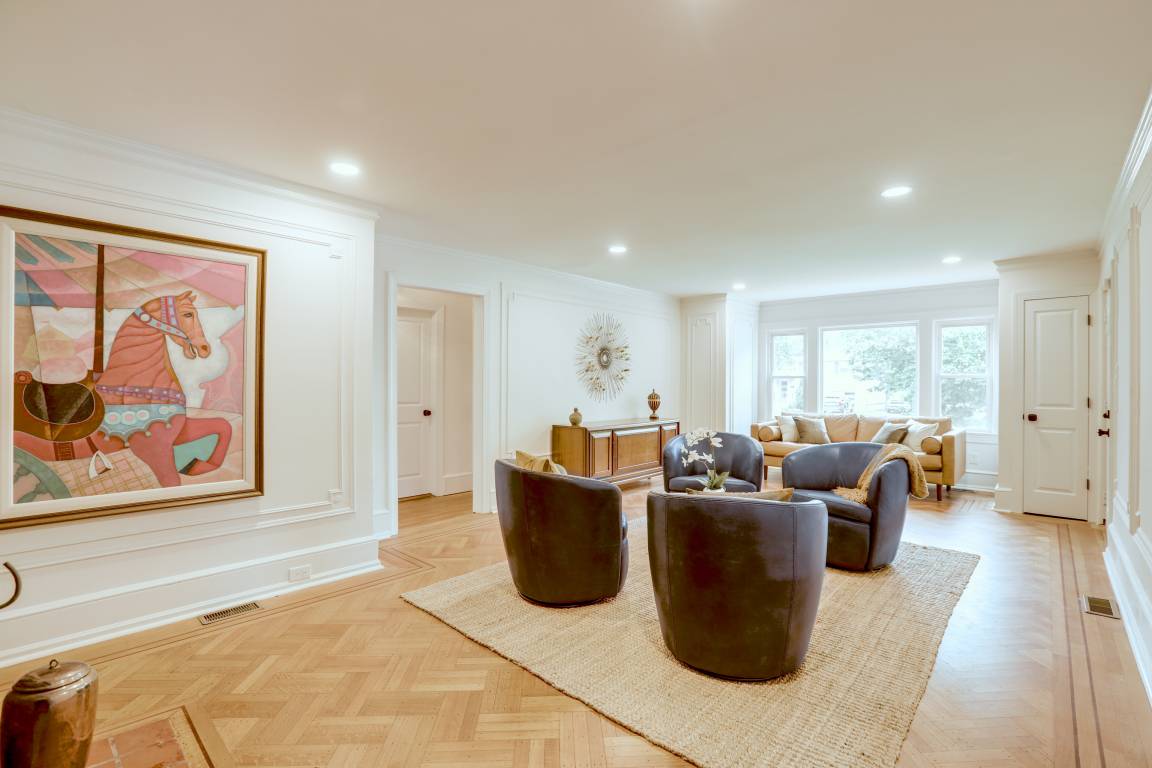 222 M² House ∙ 4 Bedrooms ∙ 9 Guests - Long Branch