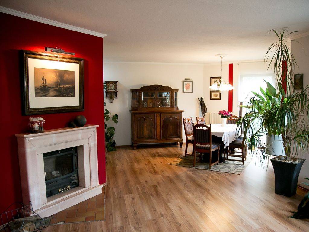 210 M² Huis ∙ 6 Slaapkamers ∙ 20 Gasten - Dessau