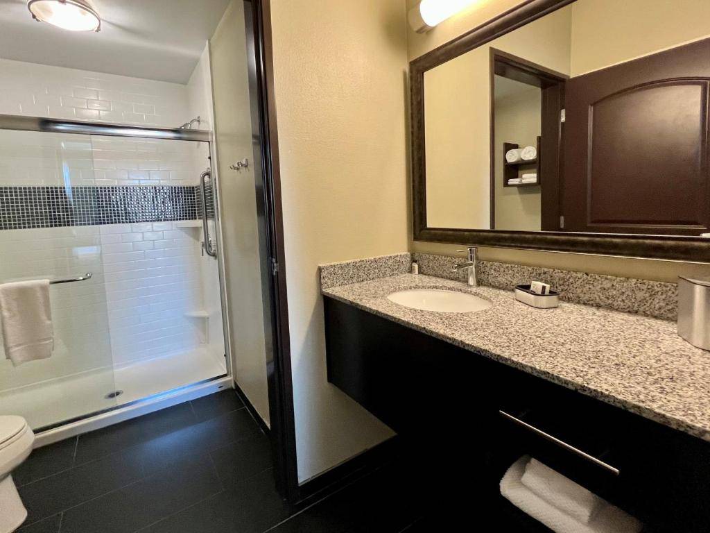 Condo ∙ 1 Bedroom ∙ 4 Guests - Encinitas, CA