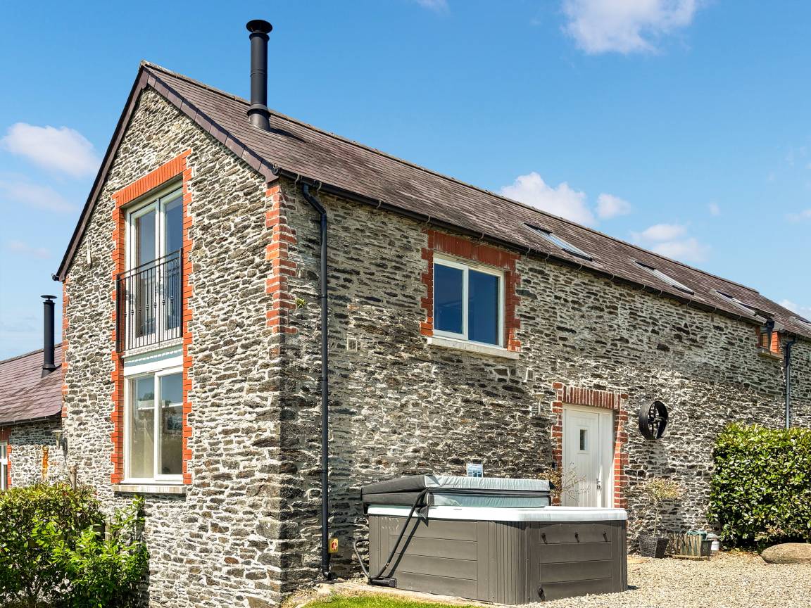 Cottage ∙ 3 Bedrooms ∙ 6 Guests - Saint Dogmaels