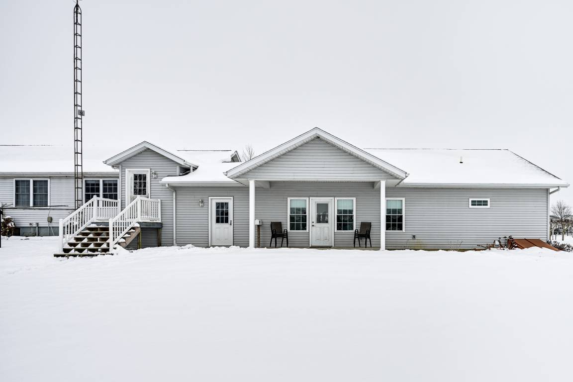 82 M² House ∙ 1 Bedroom ∙ 5 Guests - Topeka, IN