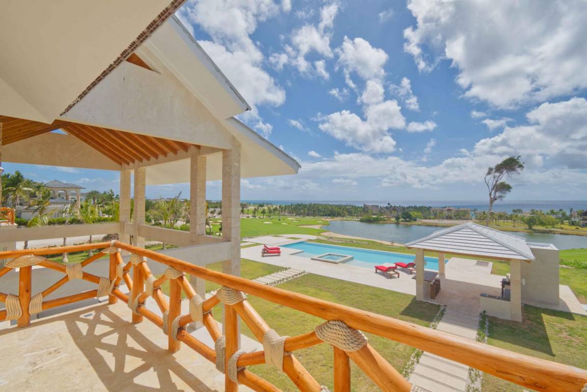3000 M² Villa ∙ 6 Habitaciones ∙ 14 Huéspedes - Caribe