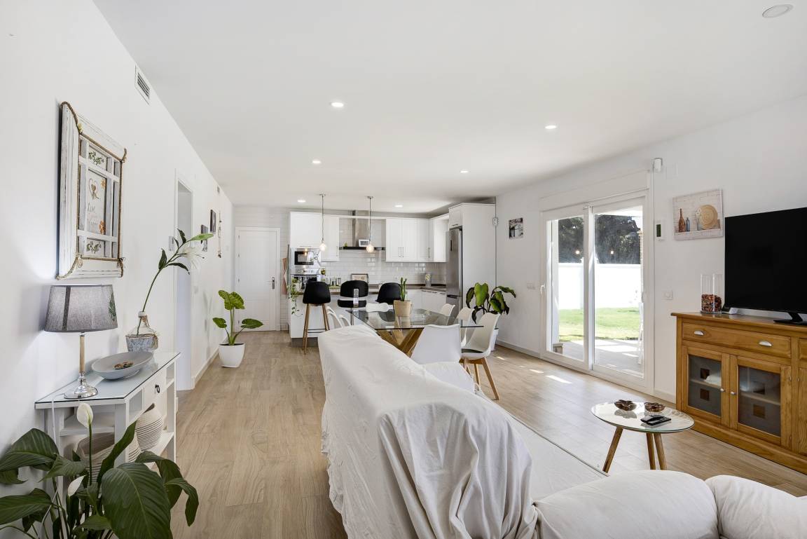 130 M² Maison De Vacances ∙ 3 Chambres ∙ 8 Personnes - Conil de la Frontera