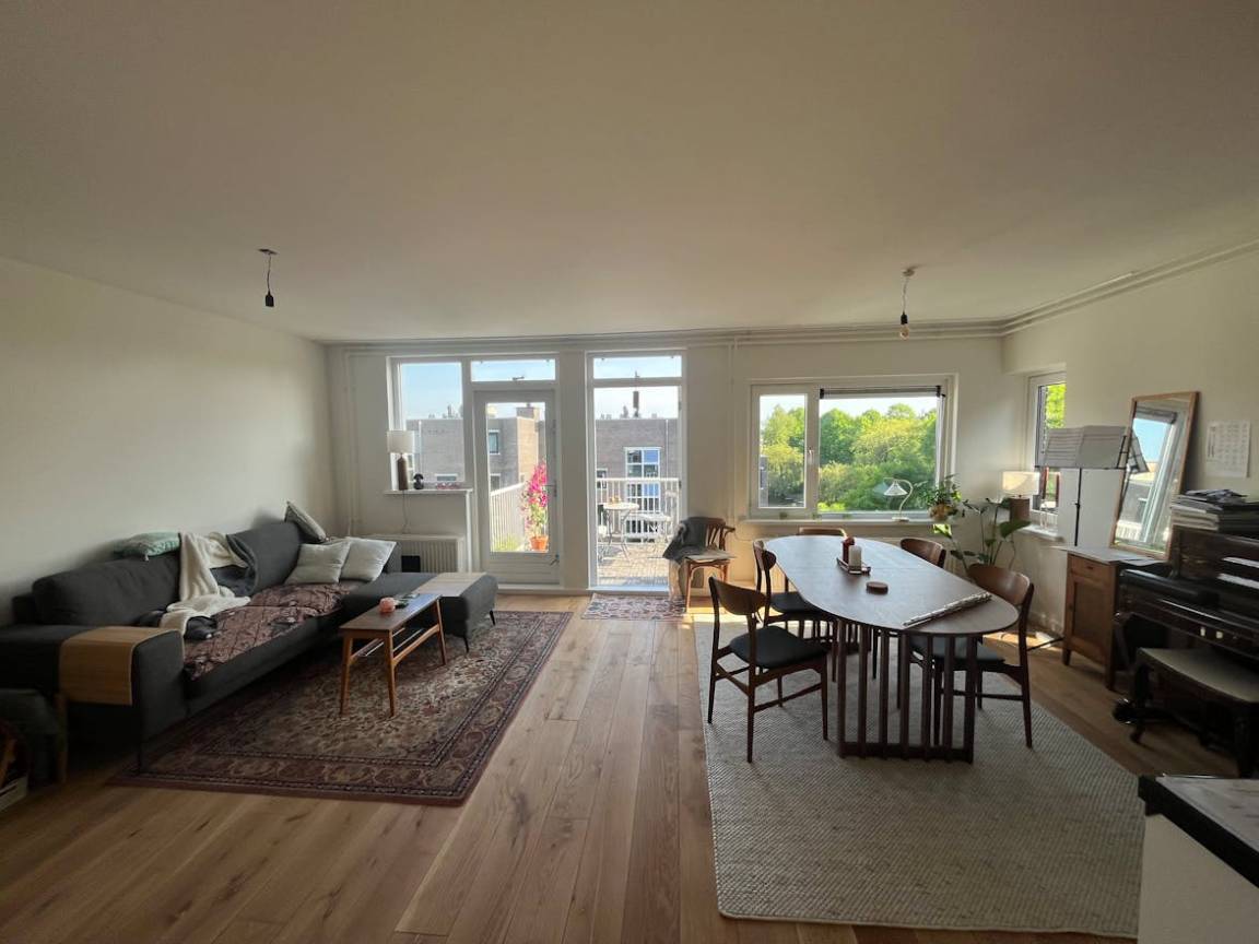 70 M² Apartment ∙ 1 Bedroom ∙ 2 Guests - Zaandam