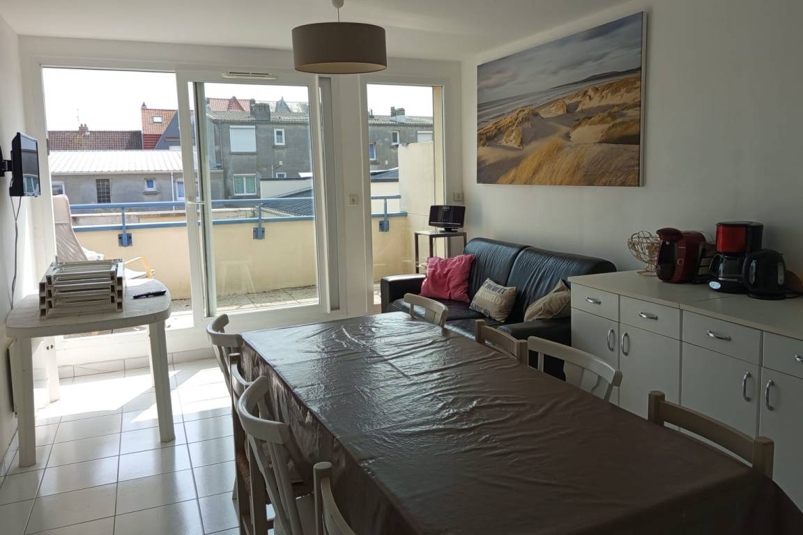 60 M² Huoneisto ∙ 2 Makuuhuonetta ∙ 8 Vierasta - Stella Plage