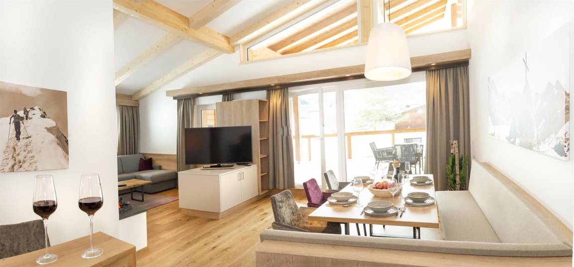 99 M² Hotel ∙ 2 Bedrooms ∙ 6 Guests - Wörgl
