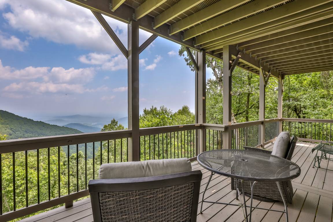 289 M² Cabin ∙ 5 Bedrooms ∙ 13 Guests - Jasper, GA