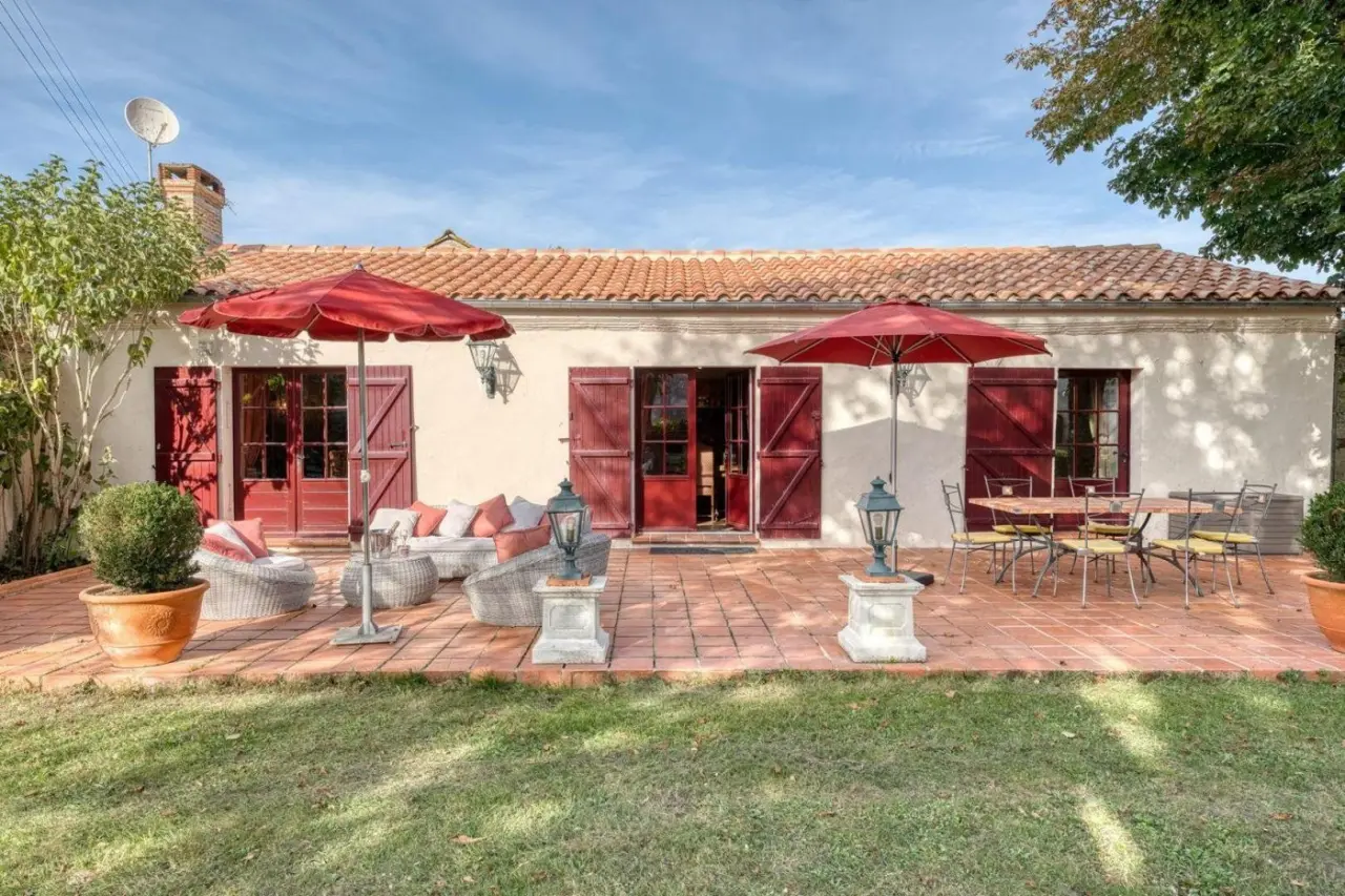 80 M² Casa Rural ∙ 2 Habitaciones ∙ 4 Huéspedes - Challans