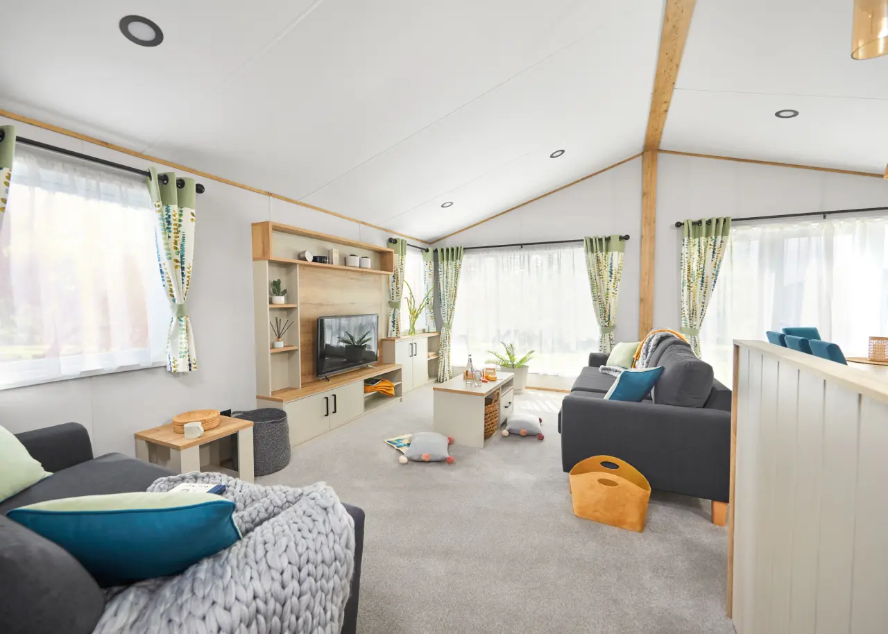 Chalet ∙ 4 Bedrooms ∙ 8 Guests - Holywell Bay