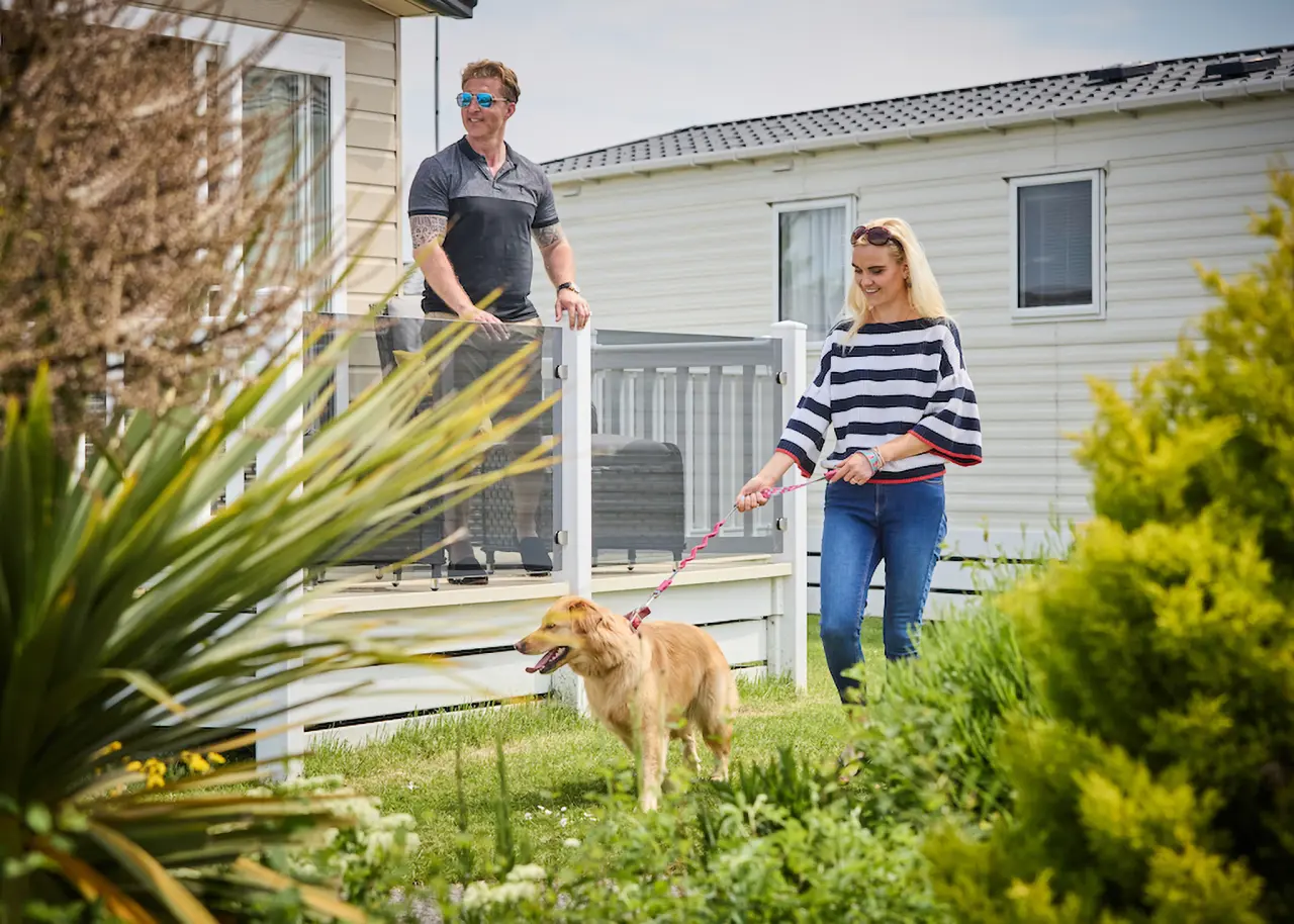 Caravan ∙ 3 Bedrooms ∙ 8 Guests - Wales