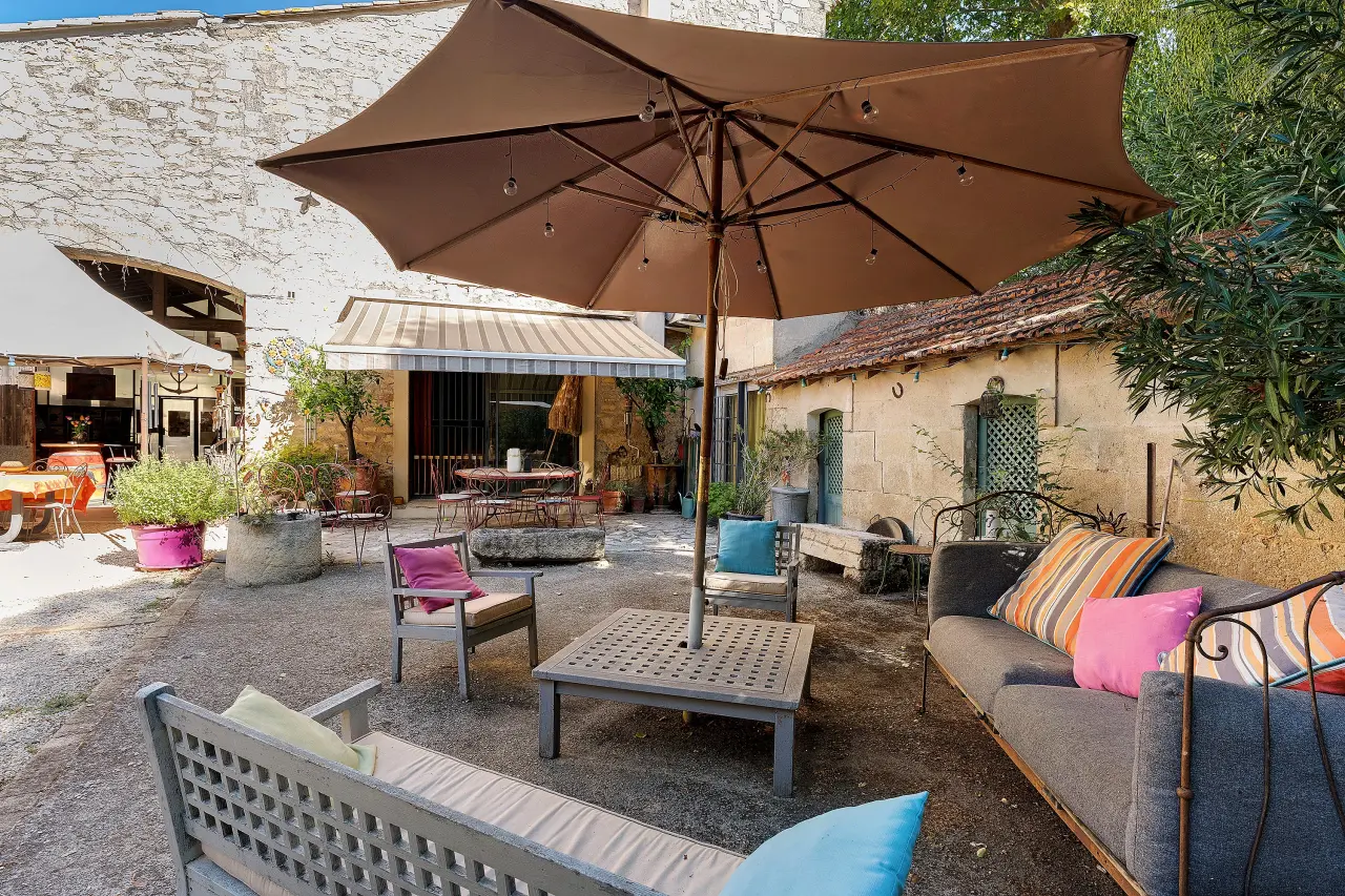 17 M² Bed And Breakfast ∙ 1 Bedroom ∙ 2 Guests - Nîmes