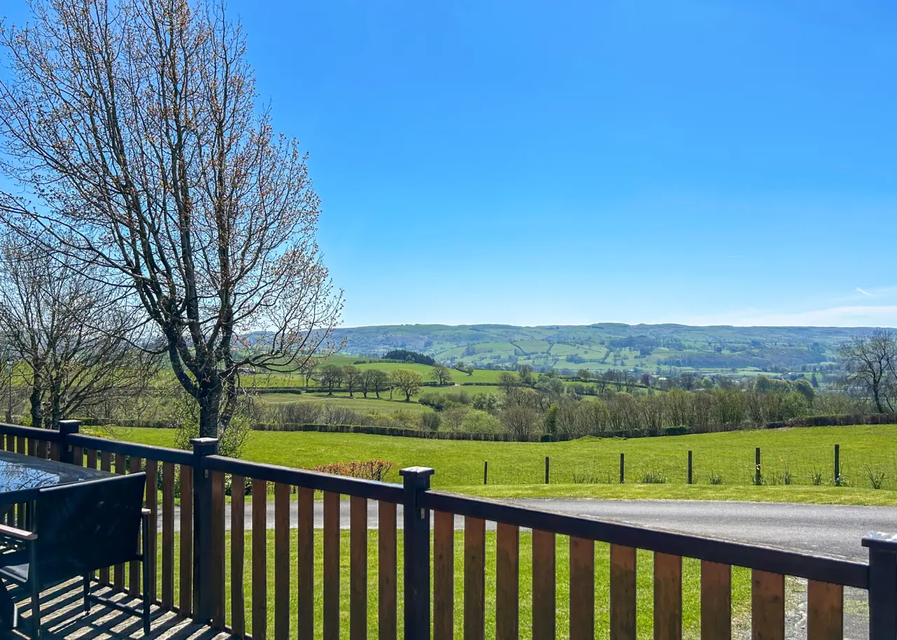 Chalet ∙ 3 Bedrooms ∙ 6 Guests - North Wales