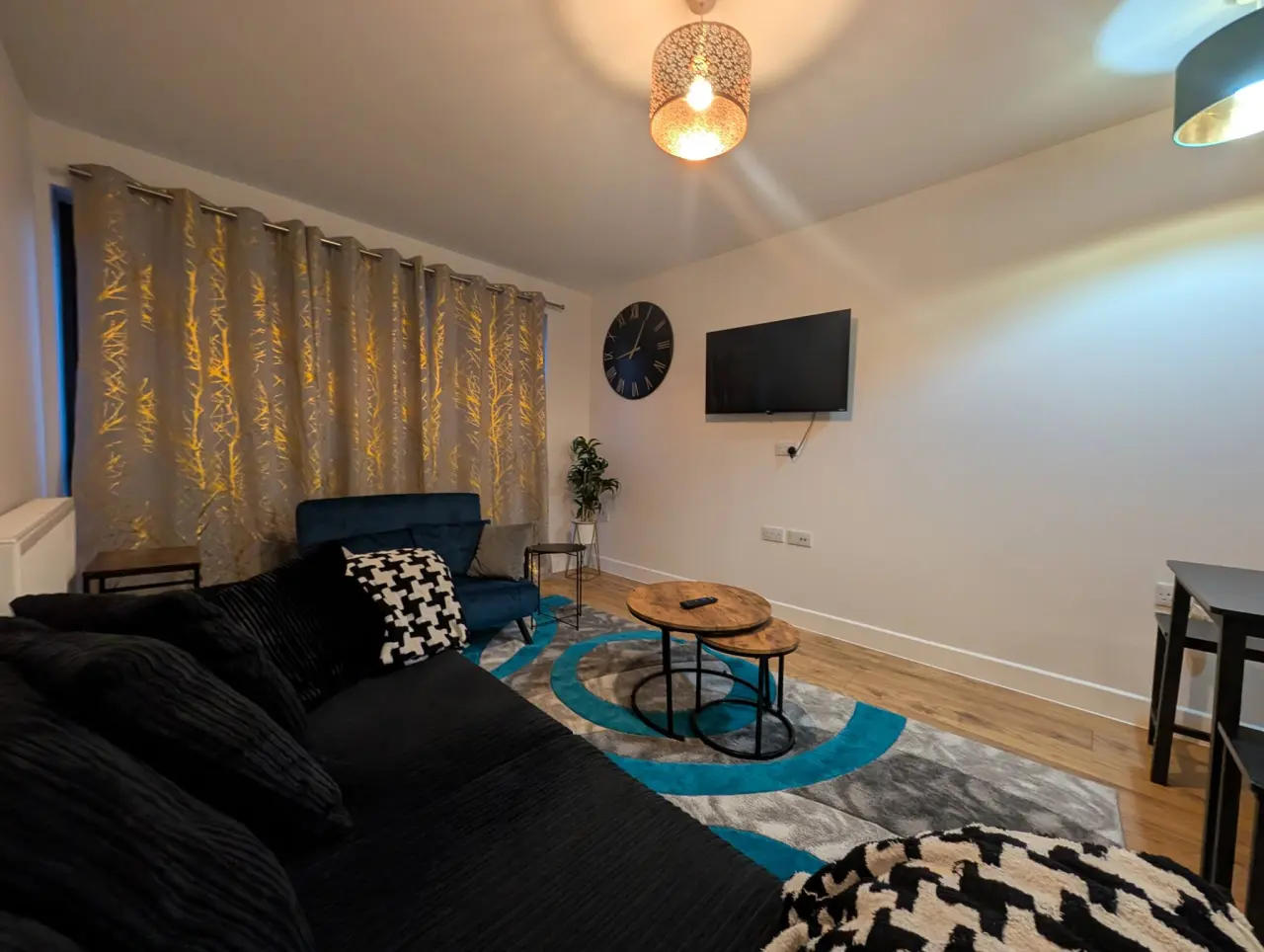 100 M² Apartment ∙ 2 Bedrooms ∙ 1 Guest - Royal Tunbridge Wells