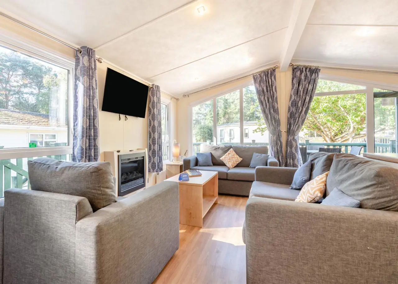 Chalet ∙ 2 Bedrooms ∙ 4 Guests - Hampshire