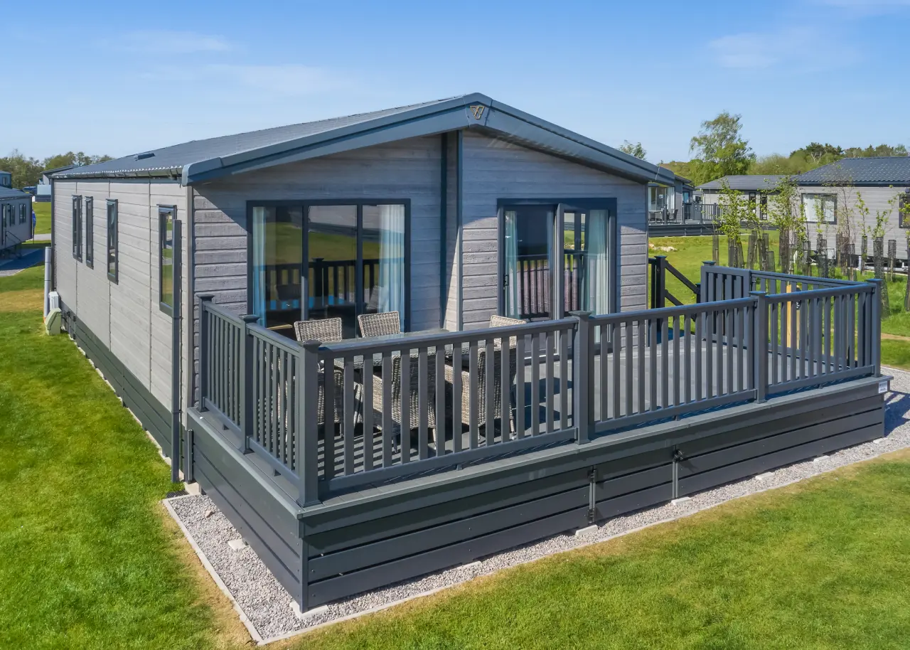 Chalet ∙ 3 Bedrooms ∙ 6 Guests - Wiltshire