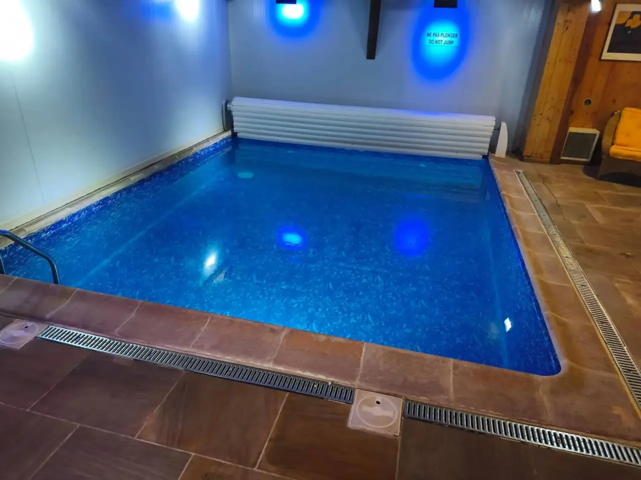 350 M² Villa ∙ 7 Habitaciones ∙ 20 Huéspedes - Puy-de-Dôme