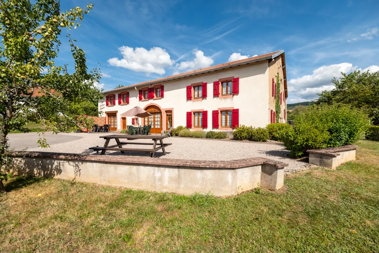 60 M² Cottage ∙ 2 Bedrooms ∙ 4 Guests - Alps
