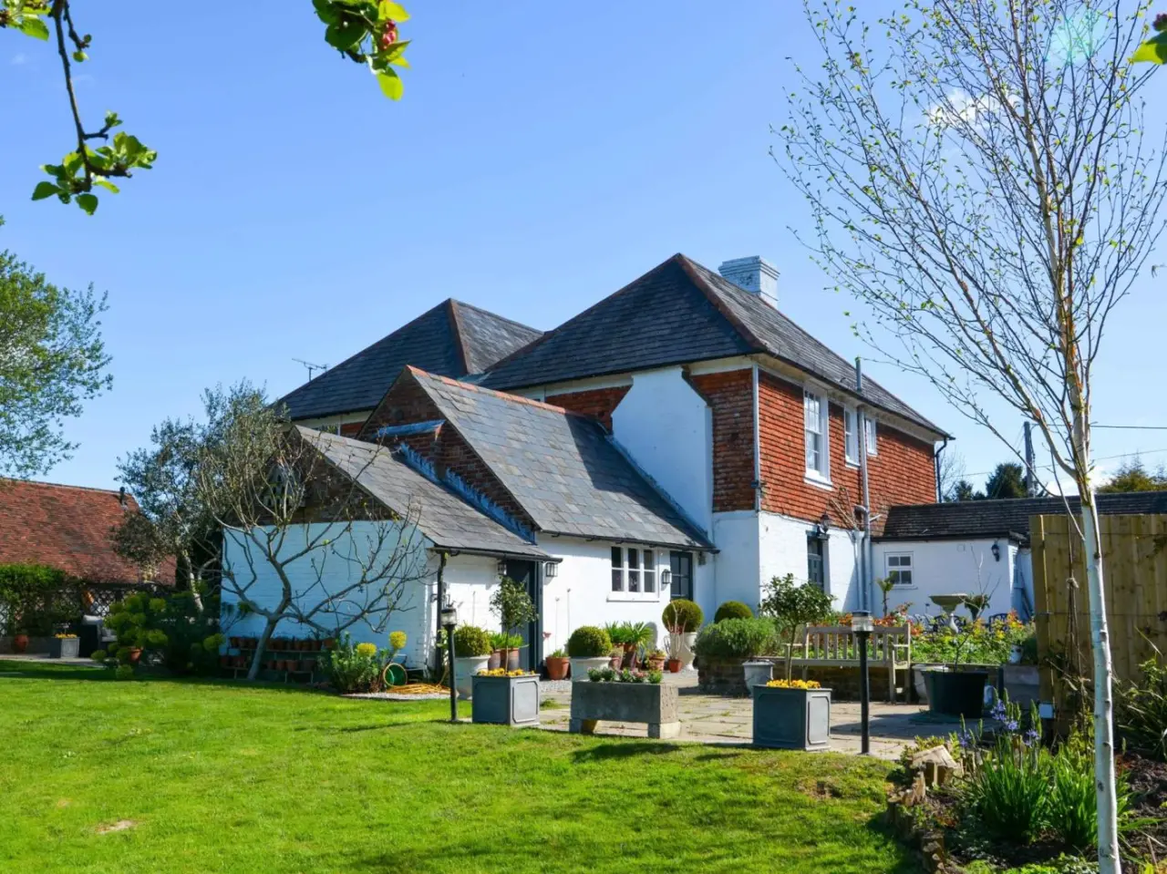 Cottage ∙ 5 Bedrooms ∙ 10 Guests - Bewl Water