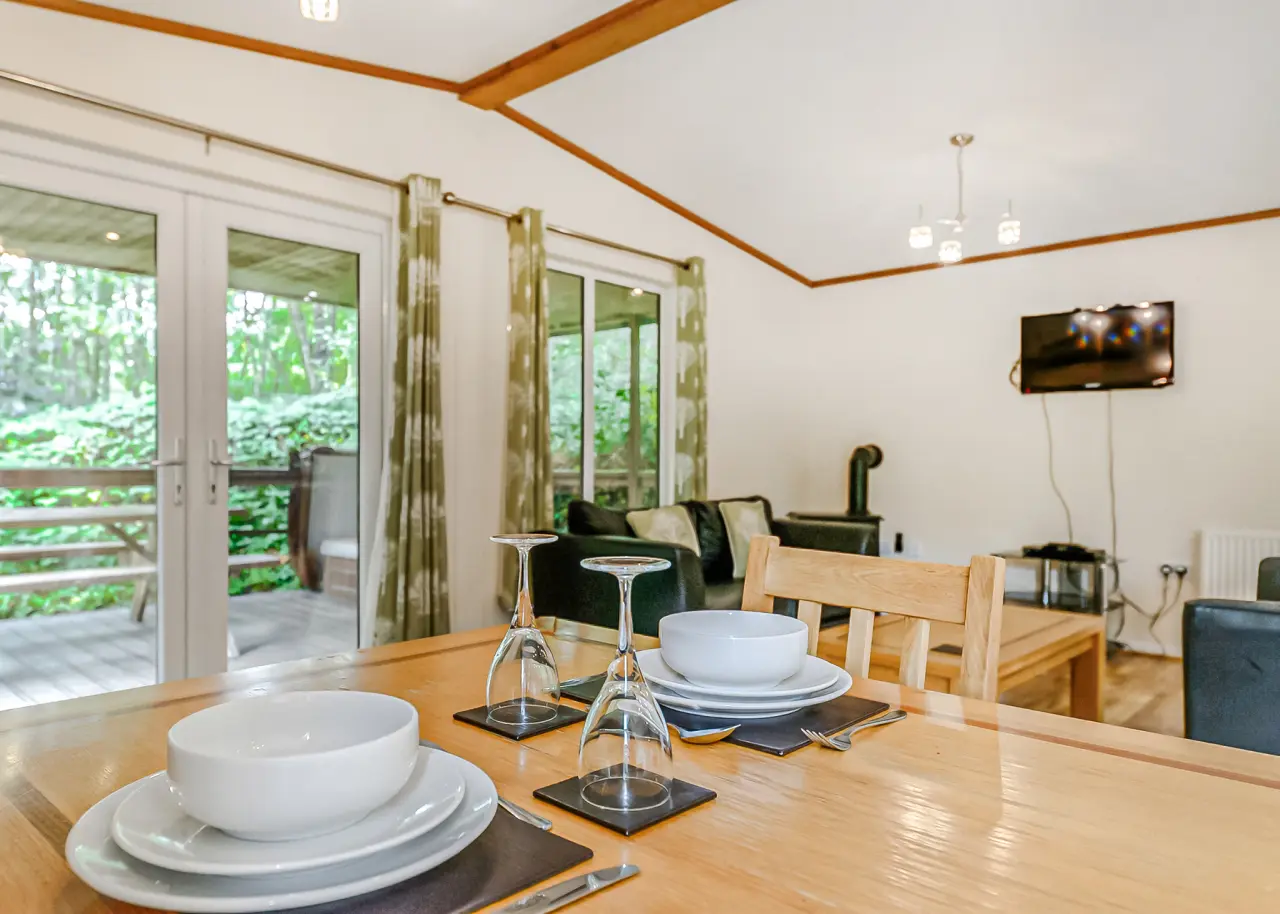 Chalet ∙ 2 Bedrooms ∙ 4 Guests - Derbyshire