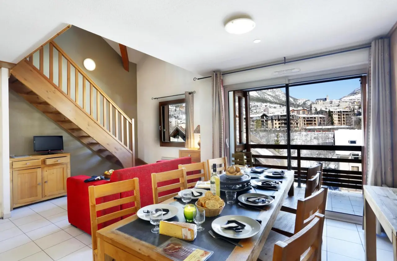 44 M² Appartement ∙ 2 Chambres ∙ 6 Personnes - Briançon