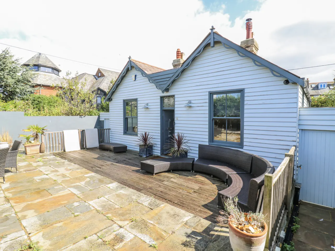 Cottage ∙ 4 Bedrooms ∙ 8 Guests - Isle of Sheppey