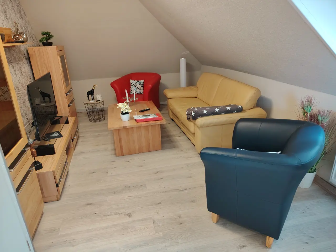 70 M² Ferienwohnung ∙ 1 Schlafzimmer ∙ 3 Gäste - Wingst