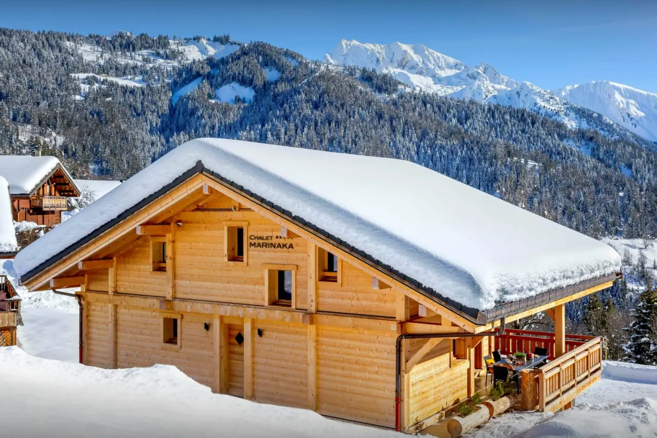 180 M² Chalet ∙ 5 Chambres ∙ 11 Personnes - Manigod