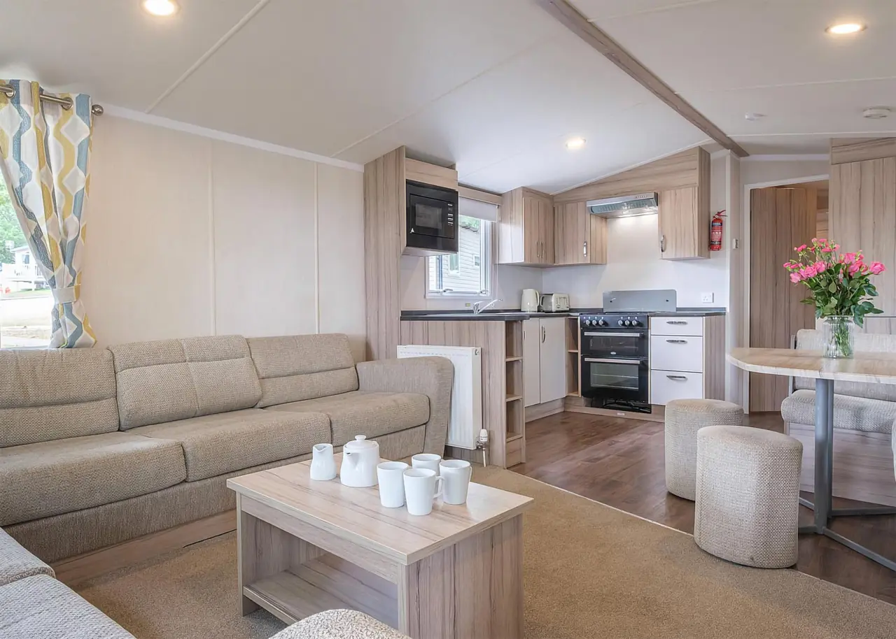Caravan ∙ 2 Bedrooms ∙ 6 Guests - Isle of Wight