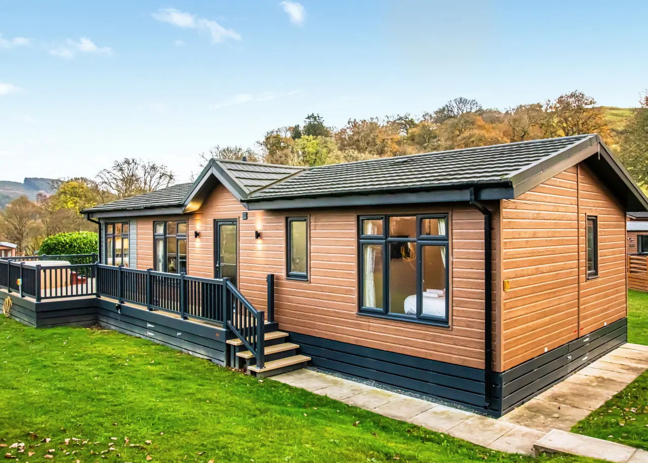 Chalet ∙ 2 Bedrooms ∙ 4 Guests - Wales