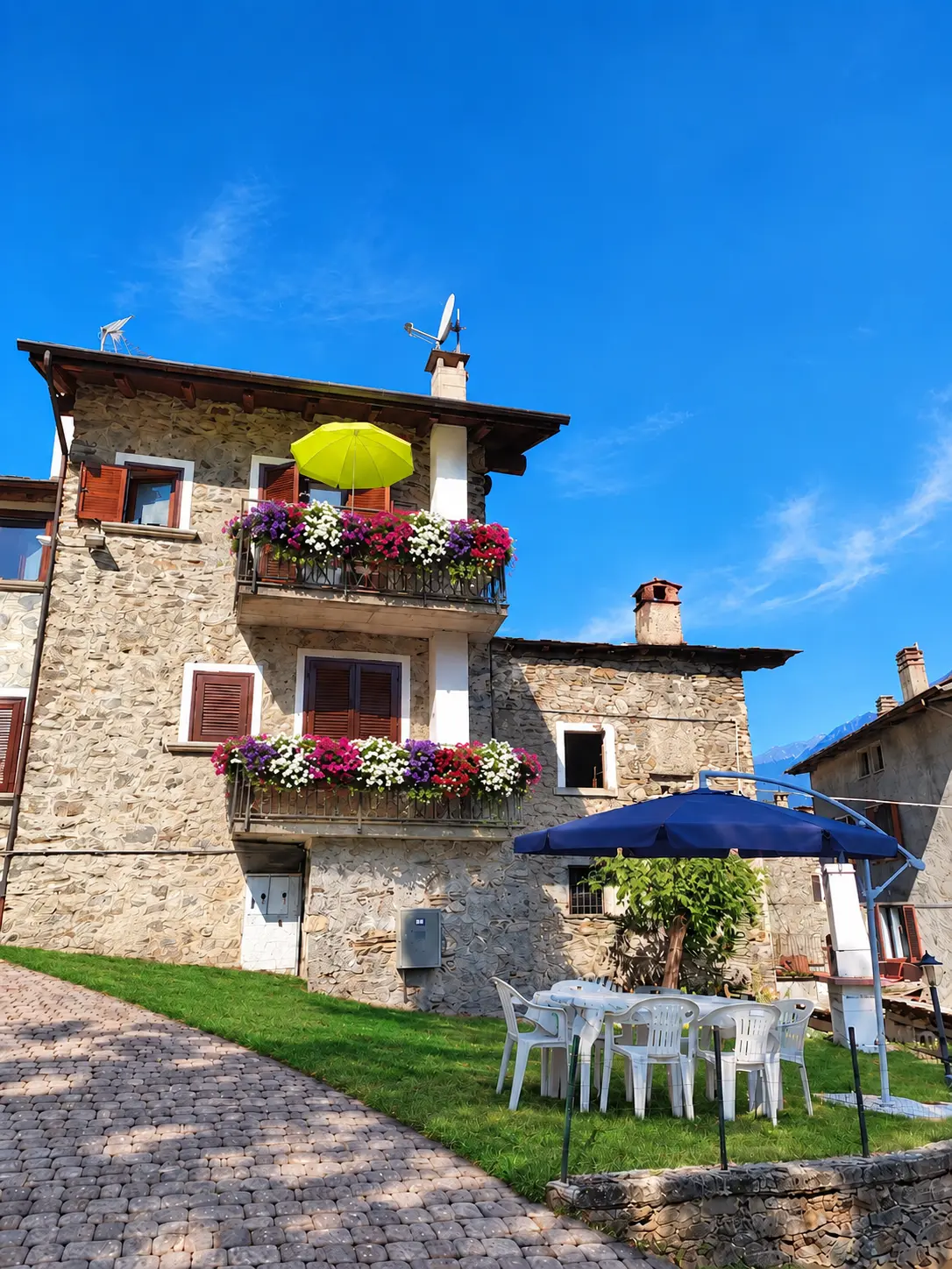 45 M² Apartment ∙ 1 Bedroom ∙ 4 Guests - Sondrio