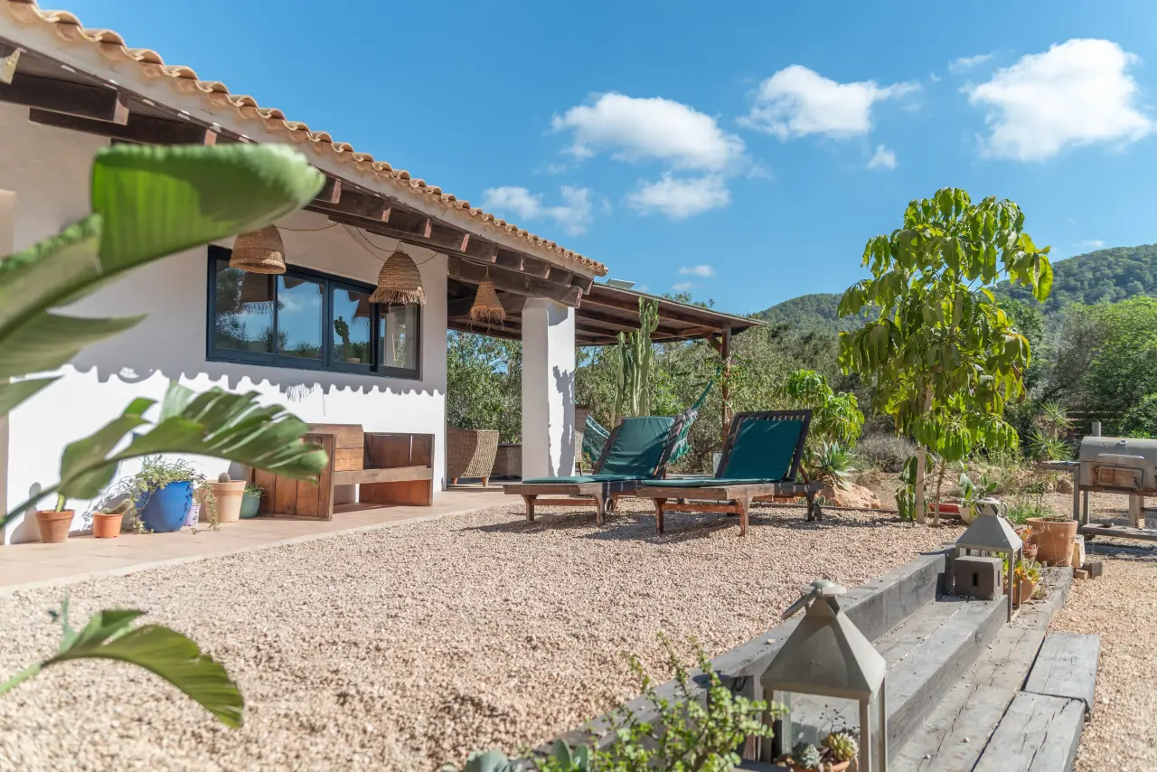 130 M² House ∙ 3 Bedrooms ∙ 4 Guests - Ibiza Airport (IBZ)