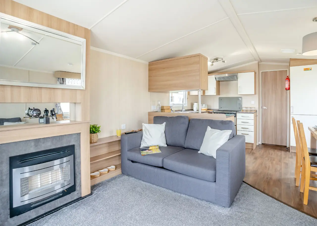 Caravan ∙ 2 Bedrooms ∙ 6 Guests - Beaulieu