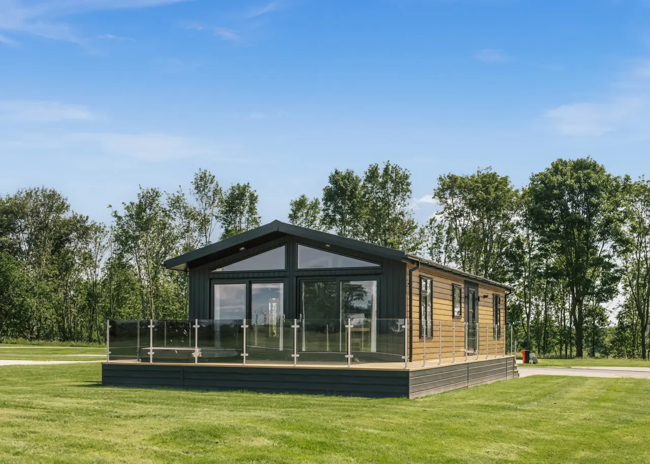 Chalet ∙ 2 Bedrooms ∙ 4 Guests - Northumberland